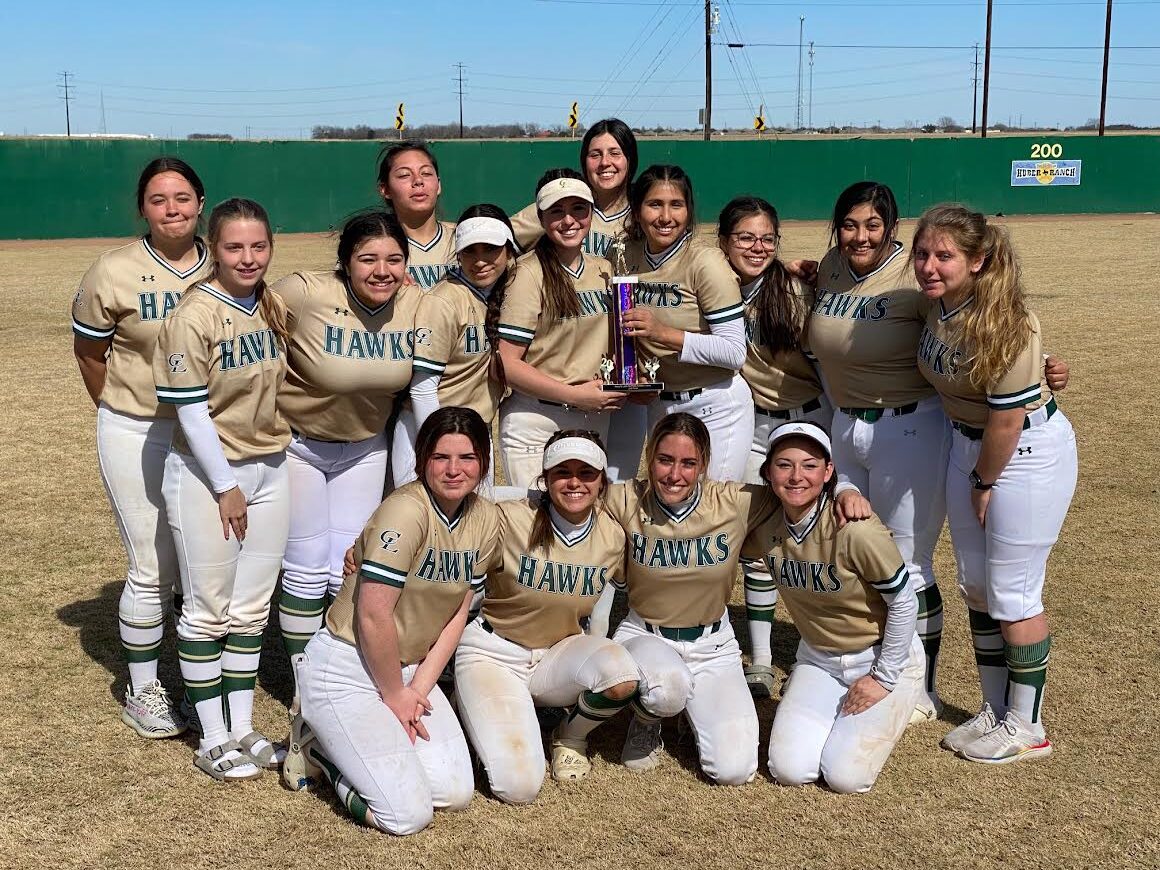 CL Hawk’s Softball Finish 6-0 at Navarro Tourney - The Hilltop Resporter
