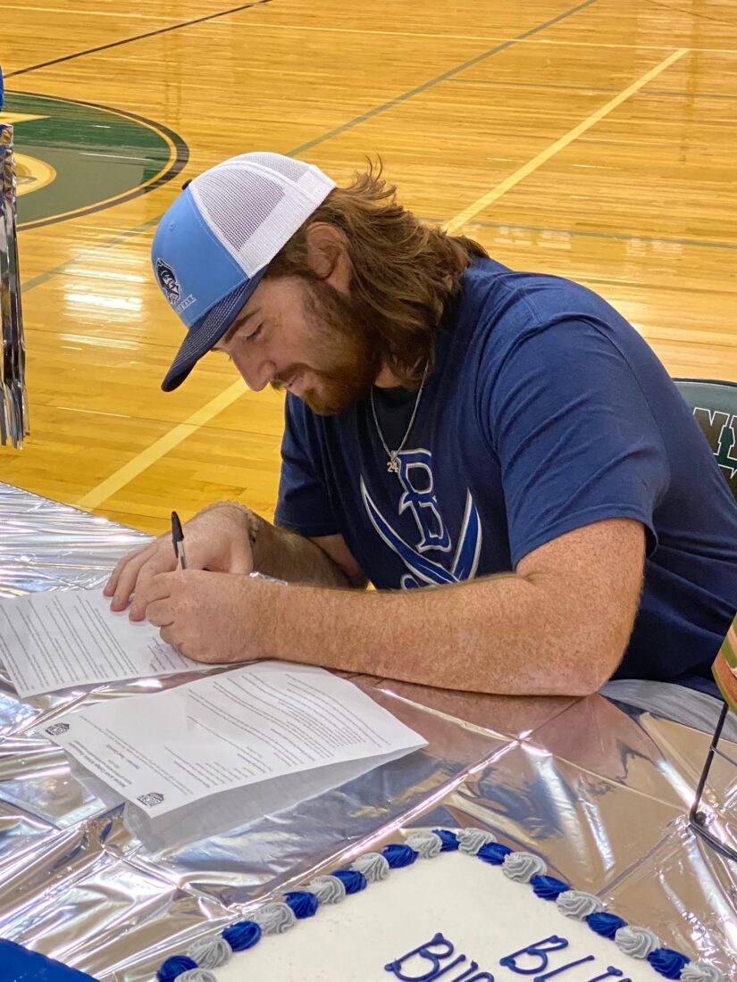 The Hilltop Resporter » Blog Archive Griffen Williams Hits Home Run ...